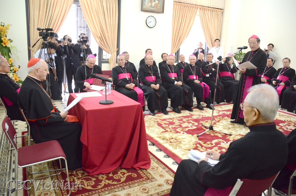 Cardinal Filoni in Vietnam: "a living Church," distinguished from "the ...